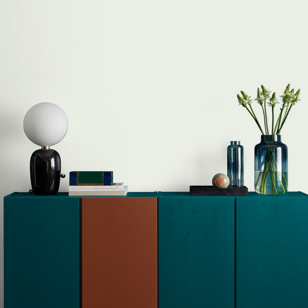 Clear Yellow - White Paint Colour | Johnstone's