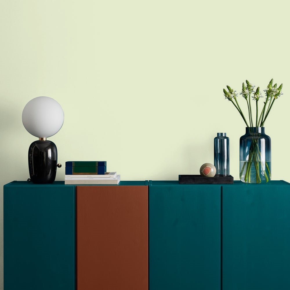 Daisy Stem - Green Paint Colour | Johnstone's