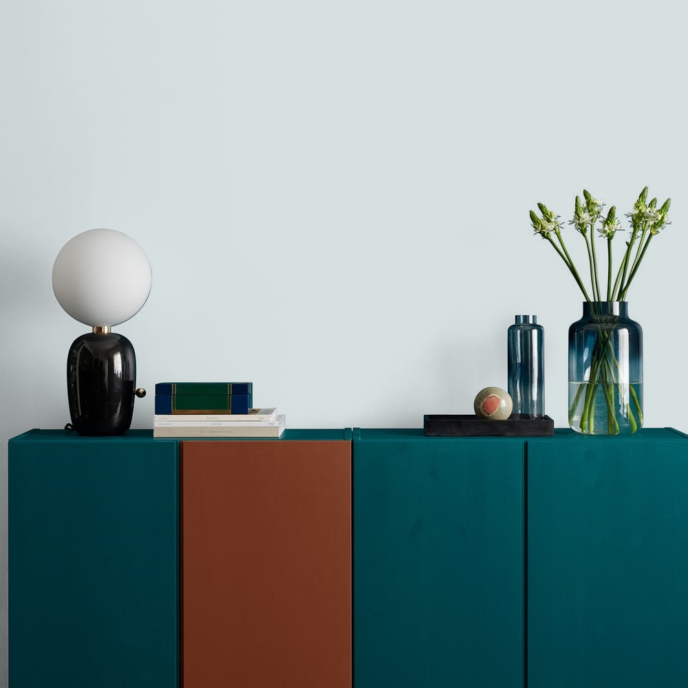 Pearly Dewdrop - Grey Paint Colour | Johnstone's